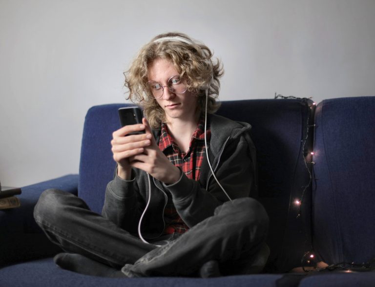 Social Media Can Kill: The Illicit Drug Trade Goes Online